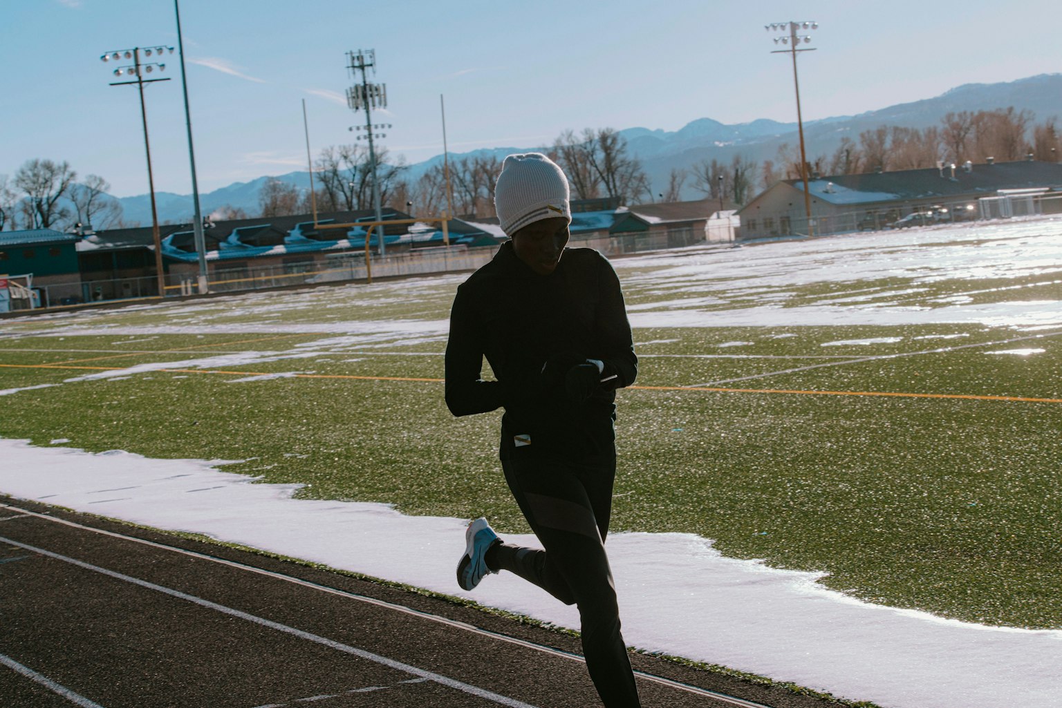 Women's NDO Wind-block Mockneck | Tracksmith
